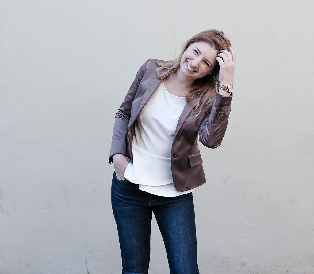 Headshot Vivian Mulder - Kelly Mericle Design